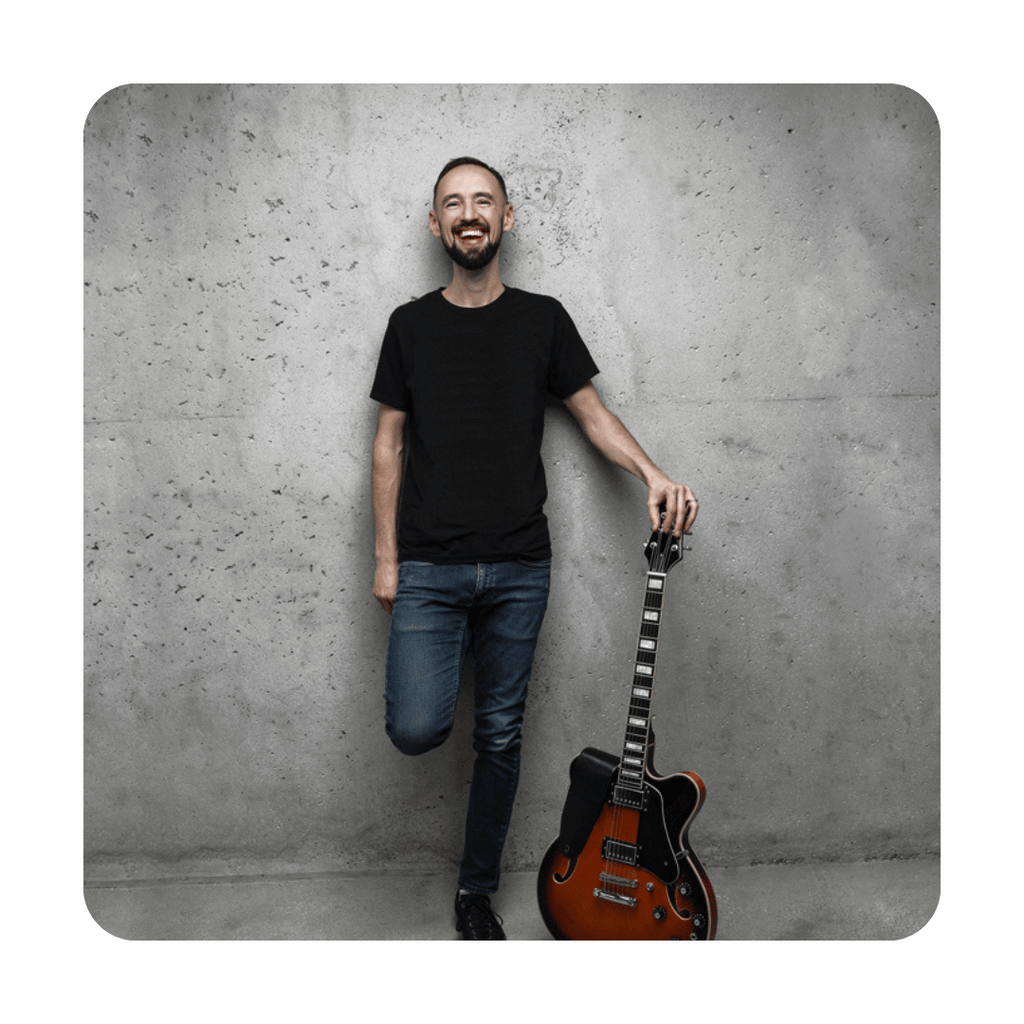 Adam Thomas Jazz Guitar Vancouver – The Phonix