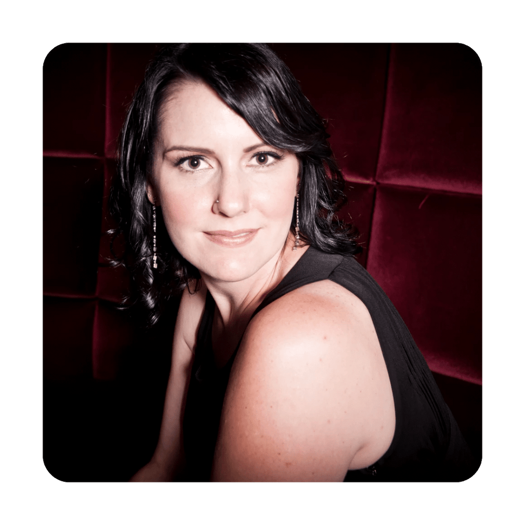 Jen Lewin Vancouver Pianist – The Phonix