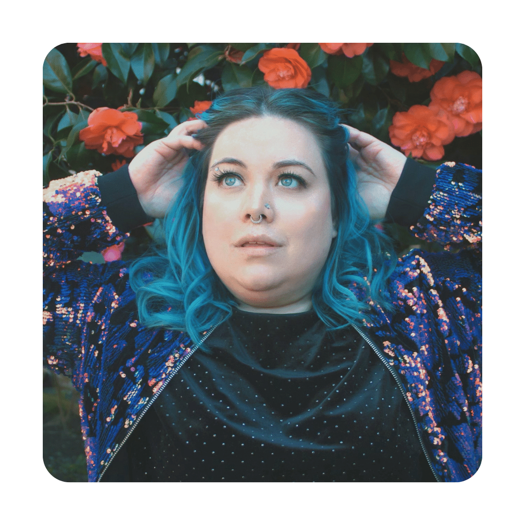 Anglie Faith Guitar + Vocal – The Phonix