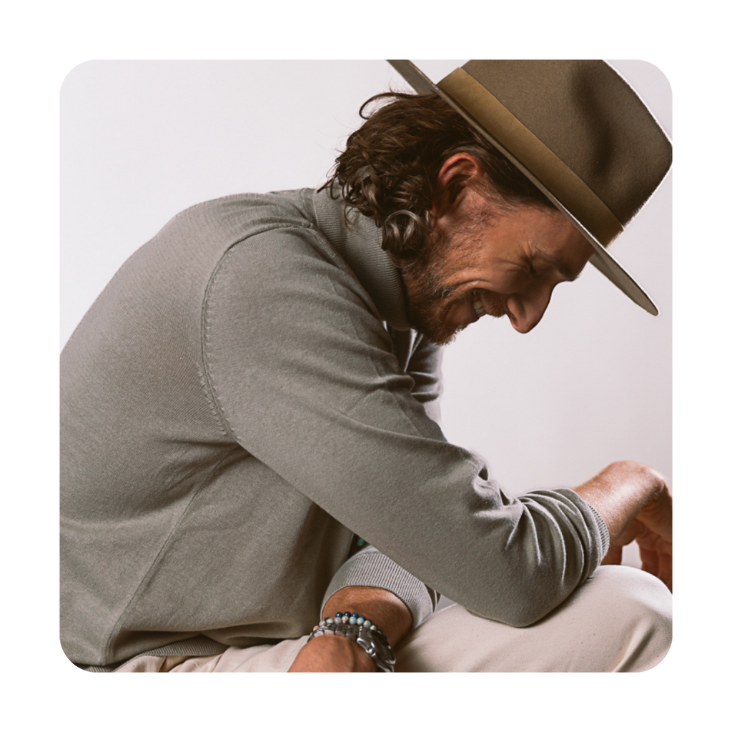 Daivd Ward Vancouver Music Artist – The Phonix